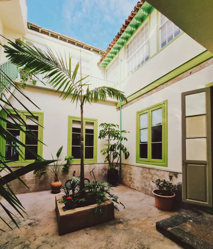 Suite Palma - Historical Patio Mansion - La Orotava