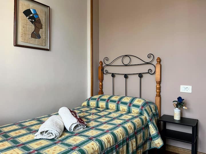 Habitación Amplia Privada - Lugo, España