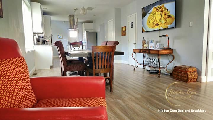 Hidden Gem - Full House - Saint-Louis, MO