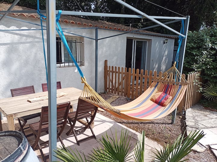 Petite Maison, Lac Du Salagou - Clermont-l'Hérault