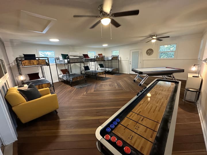 Hickory Hill Lodge - デントン, TX