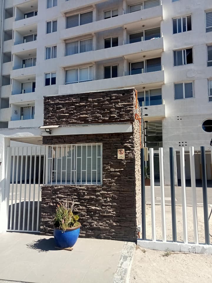 Grato Departamento Sector Peñuelas A Pasos Del Mar - La Serena