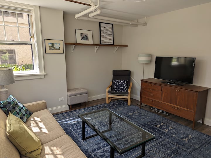 Cozy 1 Br Garden Apt In Central Evanston. - Evanston, IL