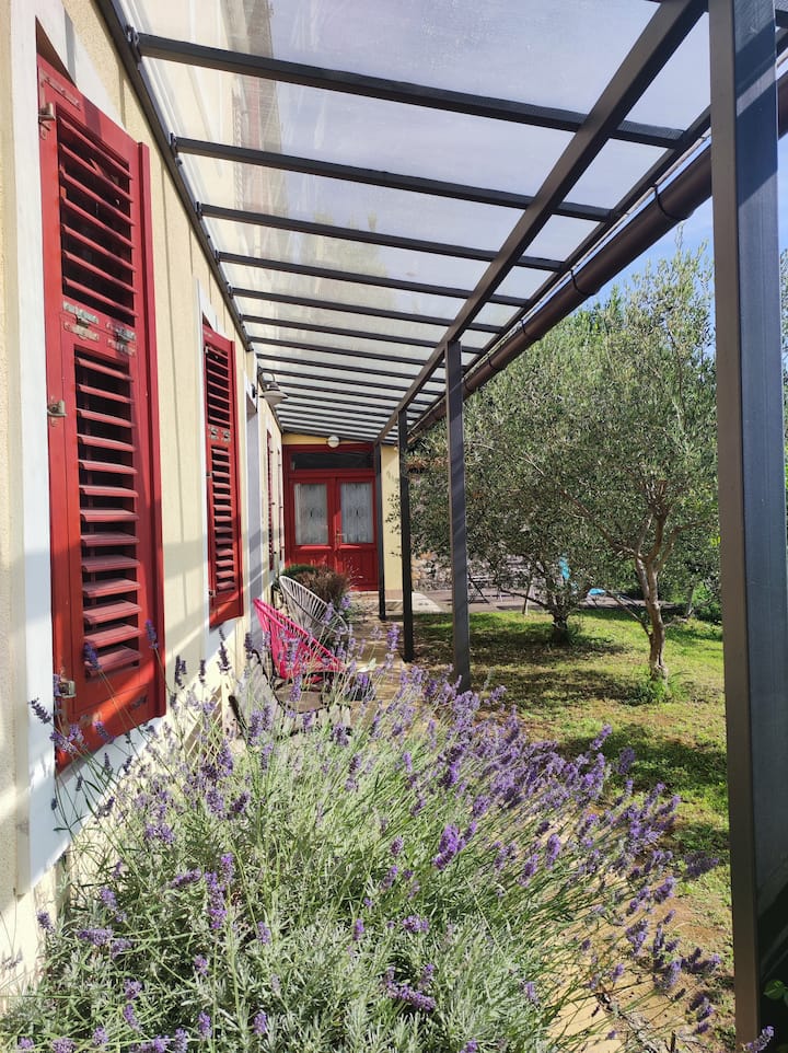 "Pomalo"- Home In Opatija - Blu - Kastav