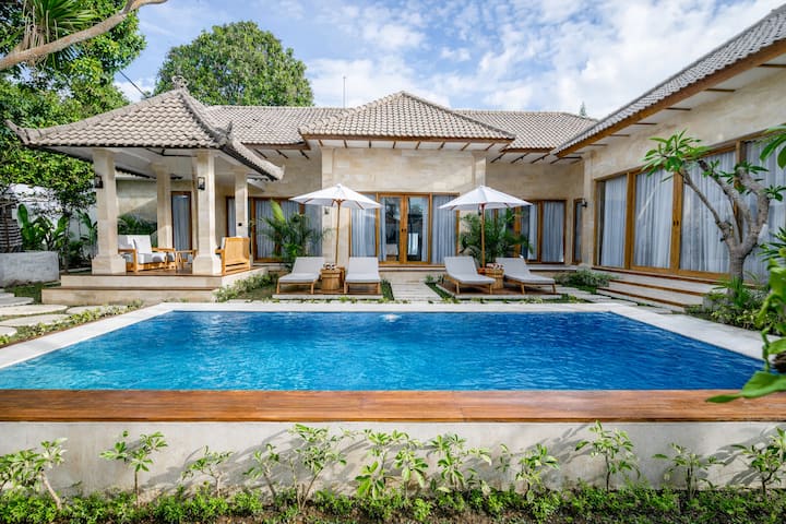 Peaceful 3br Villa In Lush Ubud, Large Pool&garden - Ubud