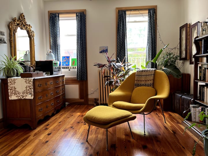 Rooms In A Lovely Brooklyn Townhouse - Brooklyn, NY