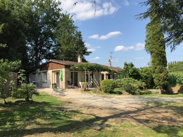 Jolie Maison Sur La Dordogne - Lalinde