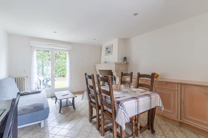 Refuge Cosy à Pessac-tram-terrasse & Parking Privé - Pessac