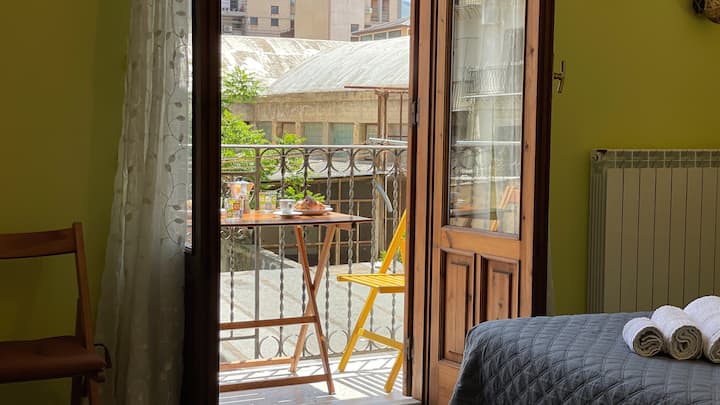 Khalisa Home – Central Flat With Balcony & Style - Palermo