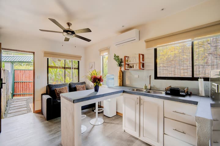 A/c ~ Starlink Internet ~ Best Supermarkets Around - Puerto Viejo de Talamanca