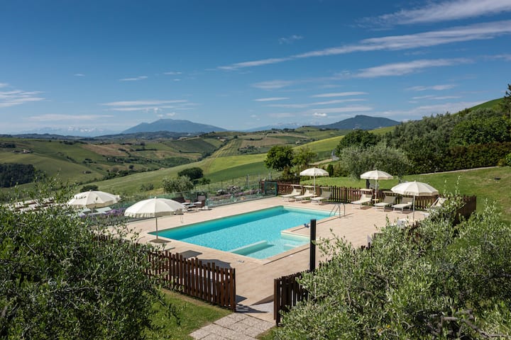 La Rosa E La Viola - Apt La Viola - Pool & Airco - Moresco