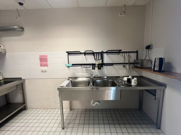 Bed In 4-bed Dorm Ensuite 1 - Berlin