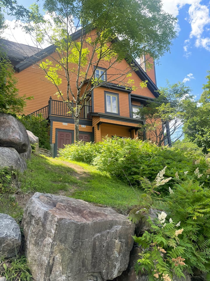 Condo Parfaitement Situé Au Mont-tremblant - Mont-Tremblant