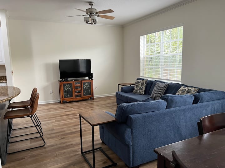 Roomy Florida Townhouse With A Pool - クリアウォーター, FL