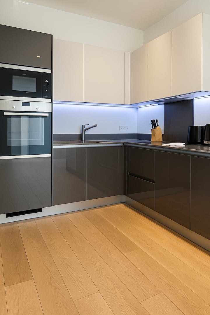 Still Life Farringdon Deluxe One Bedroom Apartment - London, UK