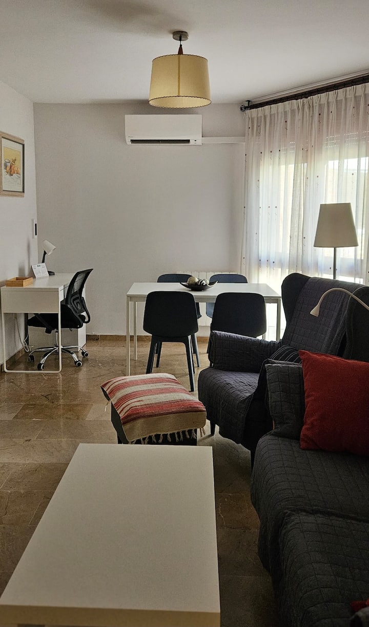 Apart. Lujo, Centro, Parking, Wifi, Negocio - Grenada