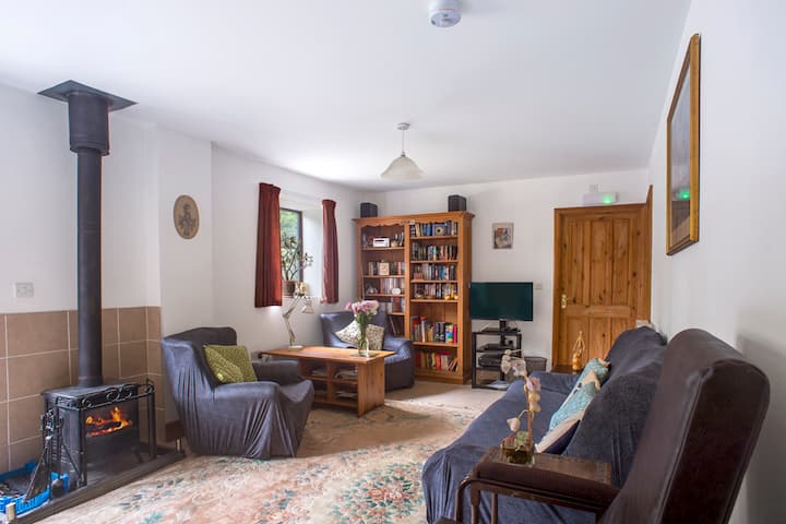 Fully Accessible Holiday Bungalow On Working Farm - Crowborough