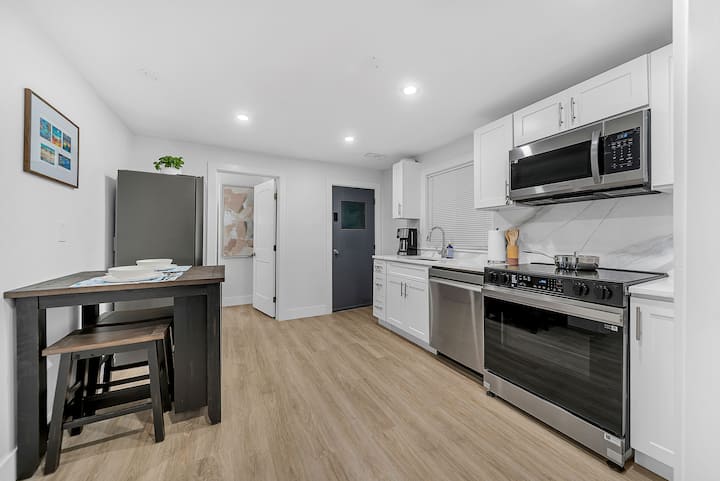 3br Hotel Alternative - Walk To Kendall Square - Somerville, MA