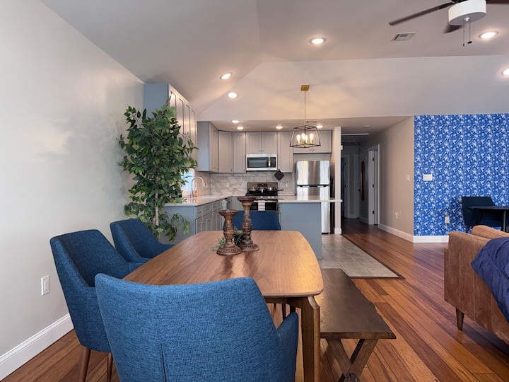 16+ Guests, Spacious And Modern Home Near Nyc/ewr - Bayonne, NJ