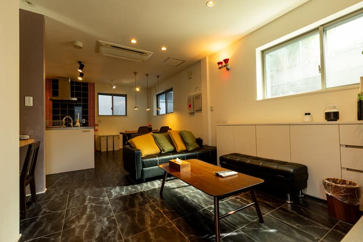 2 Min Walk Kaminakazato / 10 Min Ueno & Akihabara - Tokyo