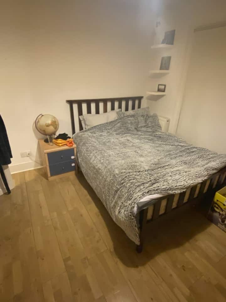 Private Room Near Hospital And Town Centre - Watford