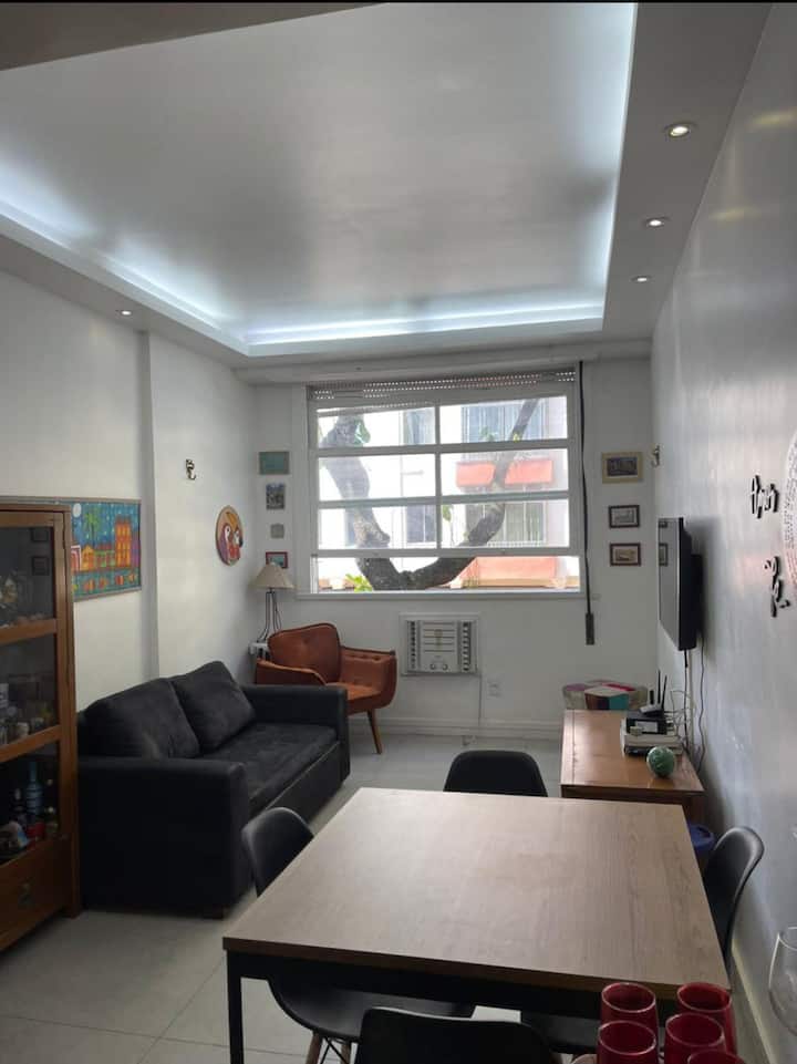 Apt Top à 70m Da Praia Copacabana Até 4 Pessoas - Rio de Janeiro