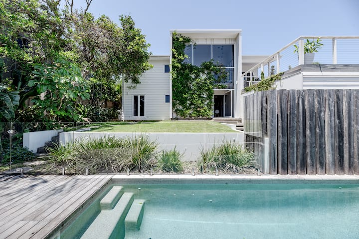 Peregian Family Beach House - Sunshine Coast Queensland, Australia