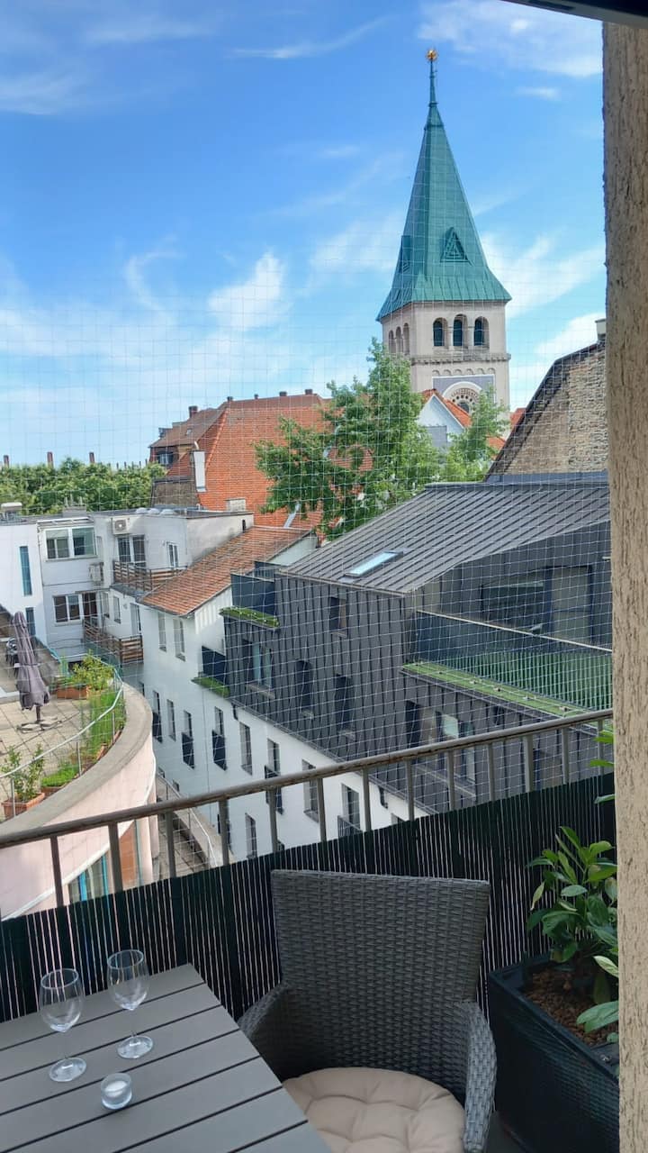 Balcony/restaurant -30%/new Bed/super Center/en/sk - Bratislava