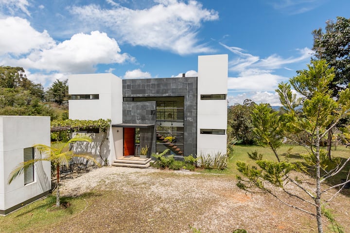 Countryside House In Rionegro, Private Condominium - Rionegro
