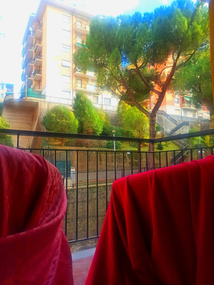 Prettyroomwithbalcony - Genoa