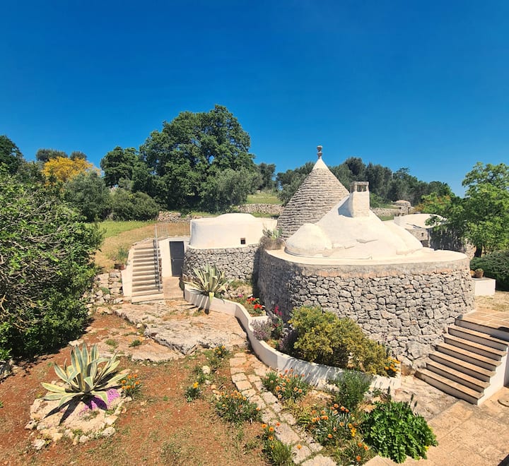 Trullo Di Raffa,  In Collina, Panoramico E Fresco - Apulia