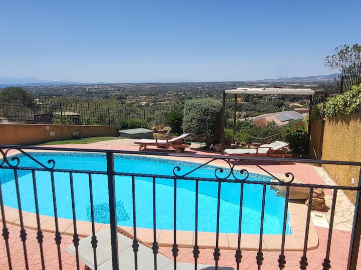 Villa Fiori Capitana Panoramica Con Piscina E Wifi - Quartu Sant'Elena
