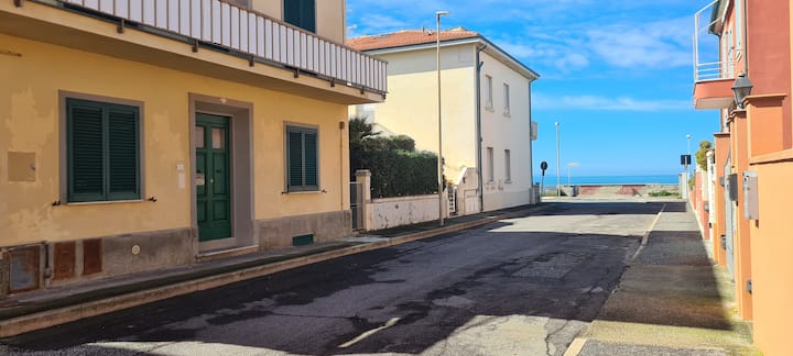 Comodo Trilocale Sul Mare - San Vincenzo