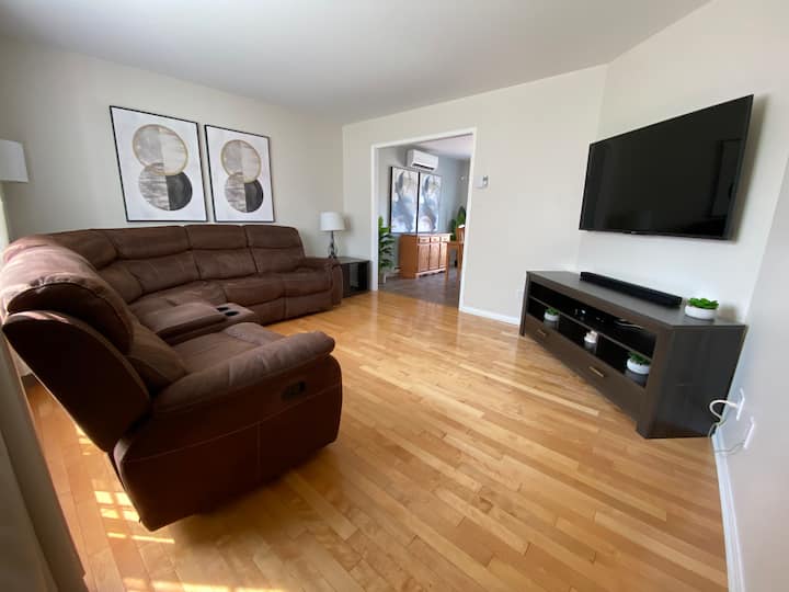 Charmante Maison à éTage Avec Piscine Chauffée - Québec, QC