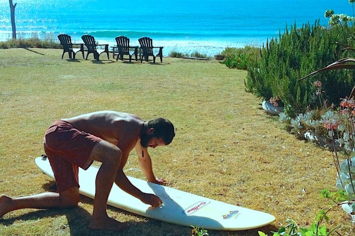 Beachfront Wainui Large Home. No Pets! - Gisborne, New Zealand