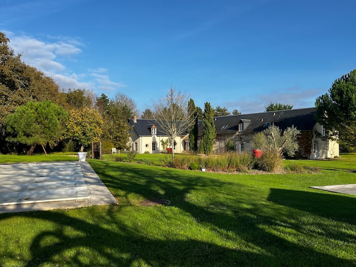 Maison Familiale, Région Centre-val De Loire - Bourges