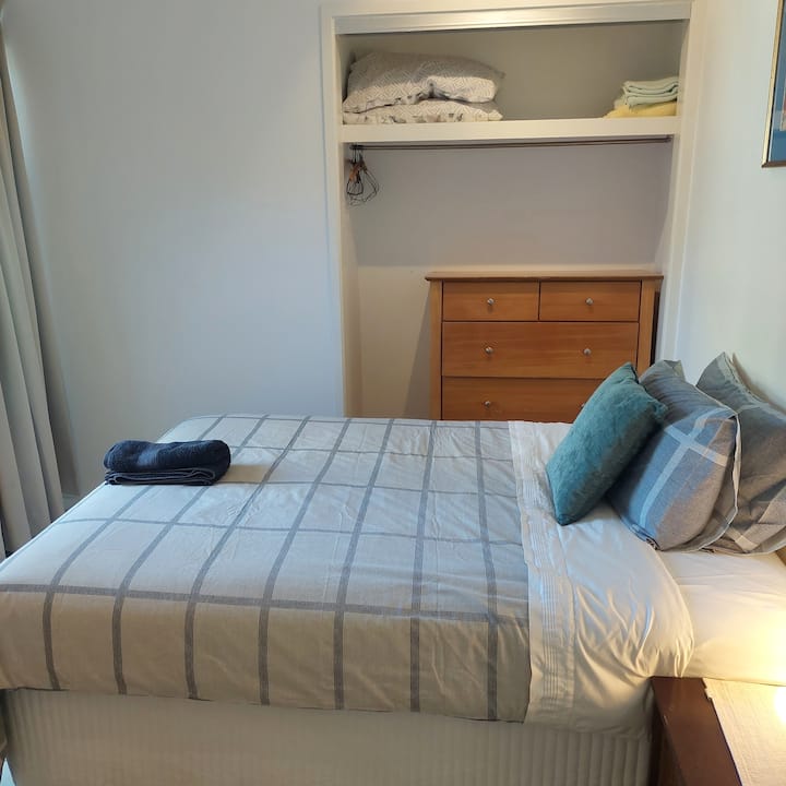 Clarkes Beach Hideaway Garden Room - Byron Bay