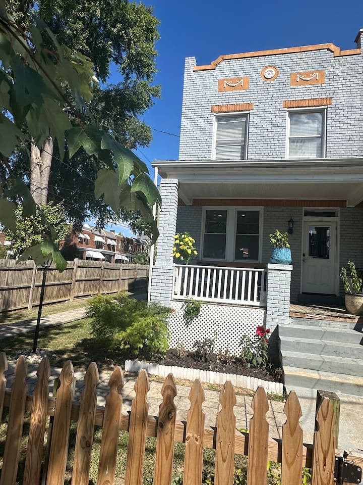 Convenient Luxury Basement Apt - Washington D. C., DC