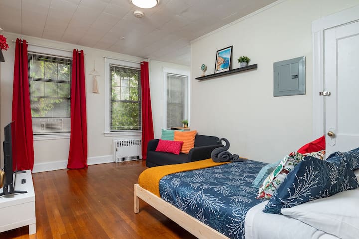 Fenway Park – Studio – Walk Everywhere – Location - Boston, MA
