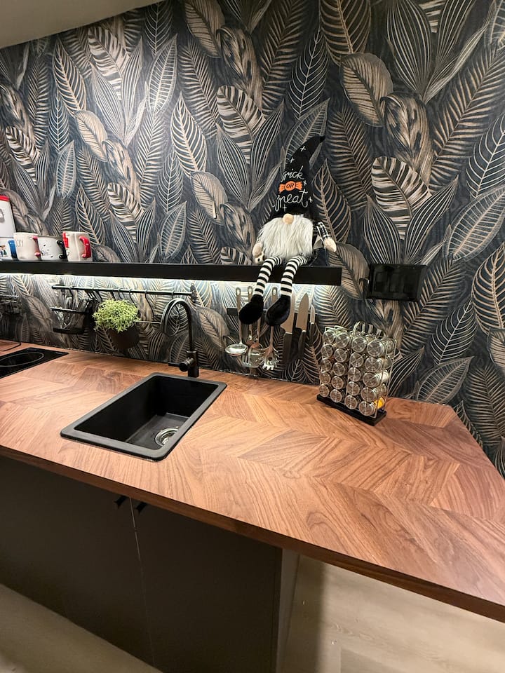 Chic Boutique Retreat• Erin Mills&utm&airport&sq 1 - Mississauga