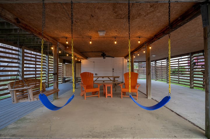 Dog-friendly Beach Cottage | Short Walk To Ocean - Nags Head, NC