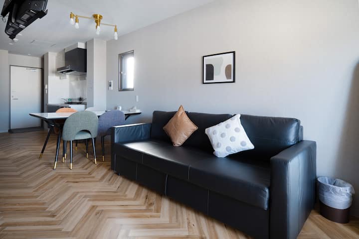 Hopetree Namba Imamiya|with Elevator And Balcony - Japan