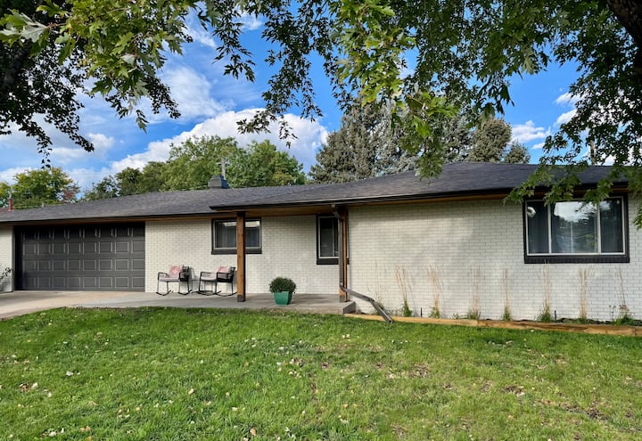 Mid-century Modern Gem In Longmont - Lyons, CO