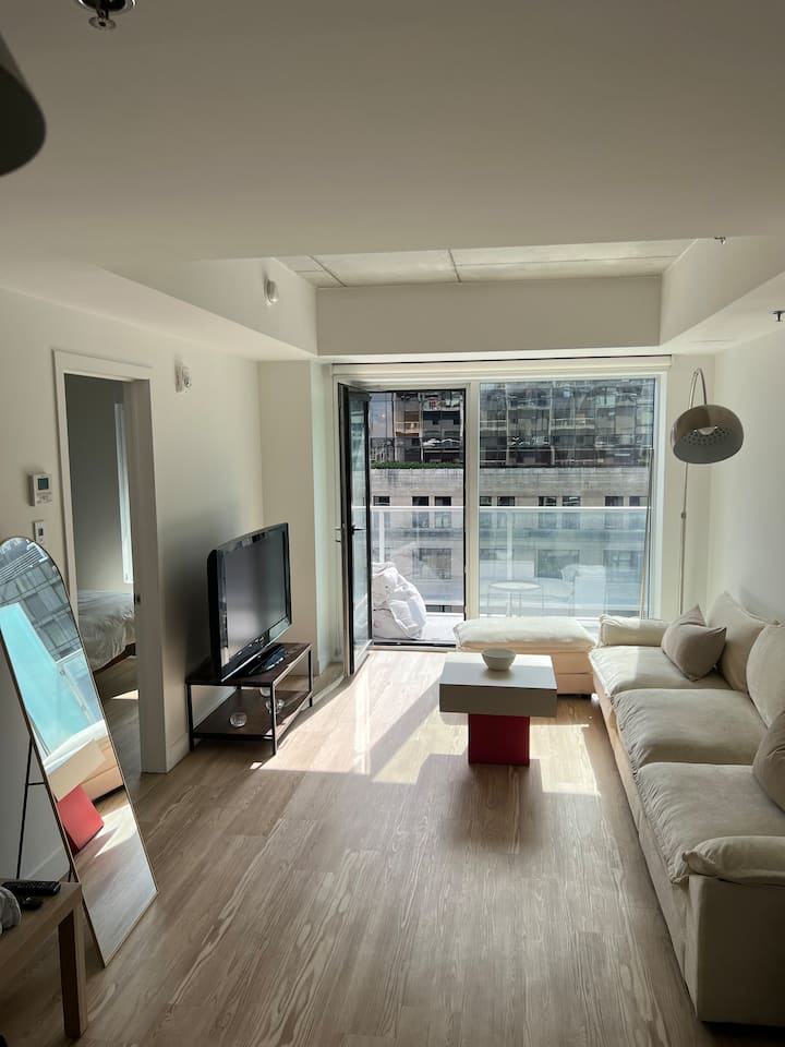 Modern Apt Dtown Montreal, Walk To Everything - Montreal