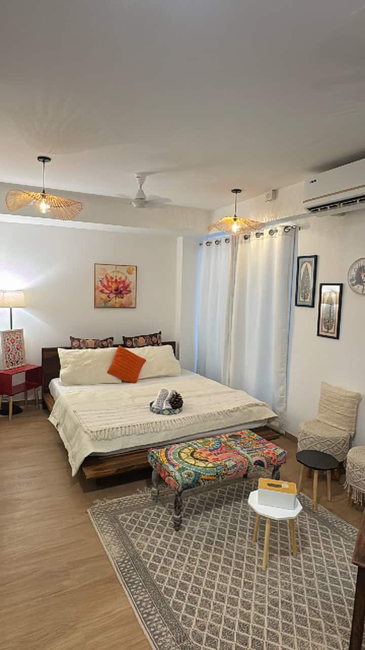 Hidden Gem, Modern Artistic Apt, 5 Min To Airport - Pune