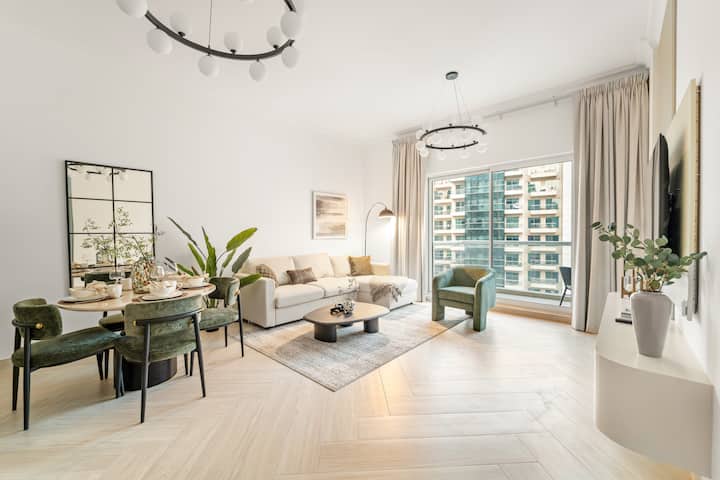 First Class | 1br | Canal Views | Gem Of Mayfair - Dubai