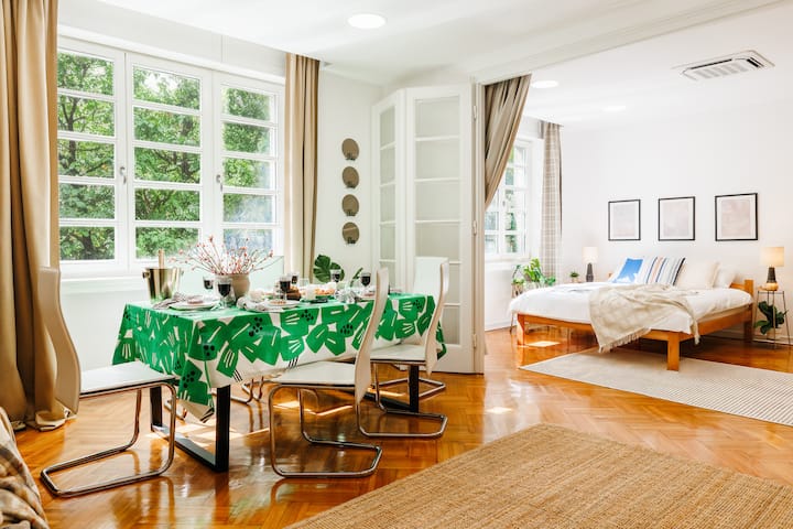 Chill Flow 110m² W/balcony | Old Town | Renovated - Belgrade