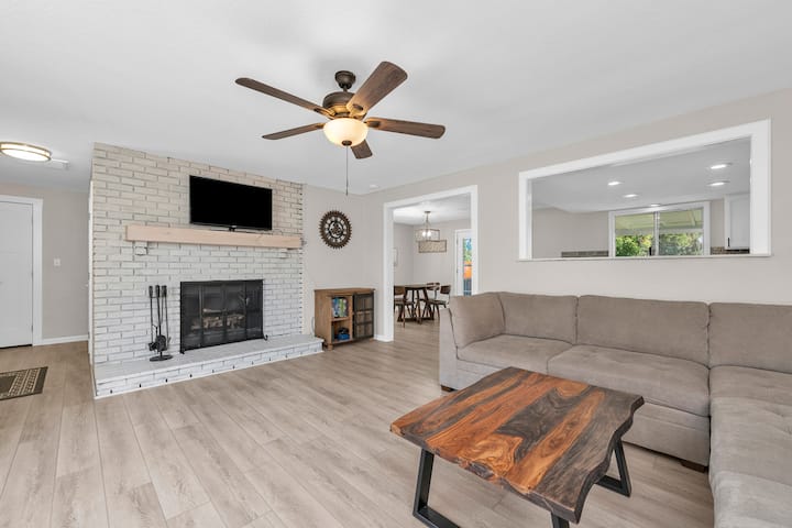 Spacious Boise Getaway | Family Friendly - Boise, ID