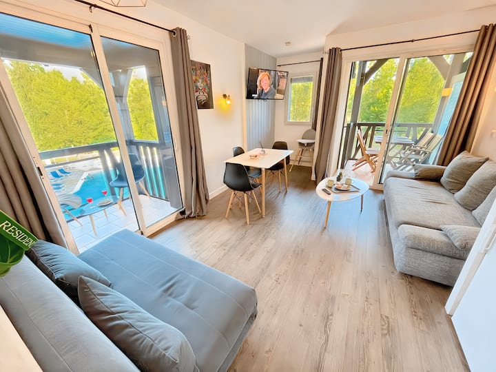 2 Balcons Vue Sur La Piscine - Parking Gratuit - Deauville