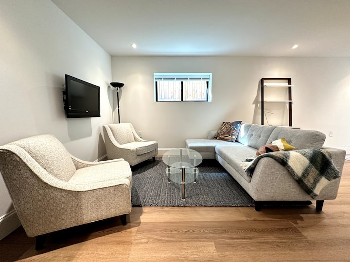 Modern Retreat In Mount Pleasant - Vancouver